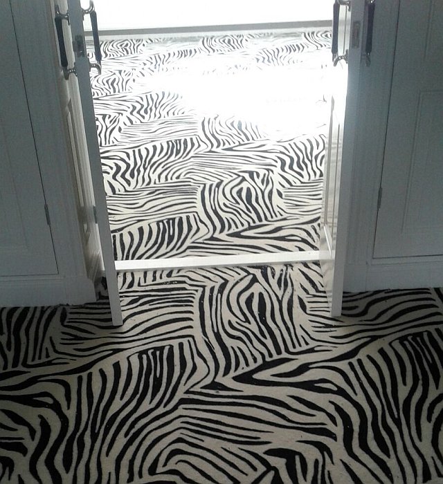 Zebraprint tapijt leggen in Leidschenveen-Ypenburg